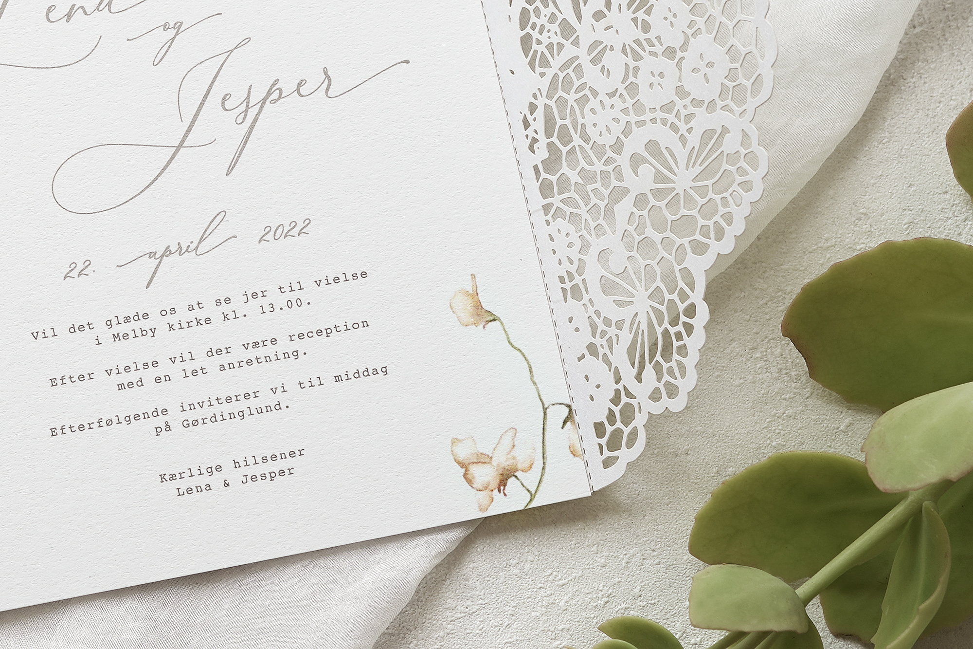 Flora bryllupsinvitationer med akvarel blomster